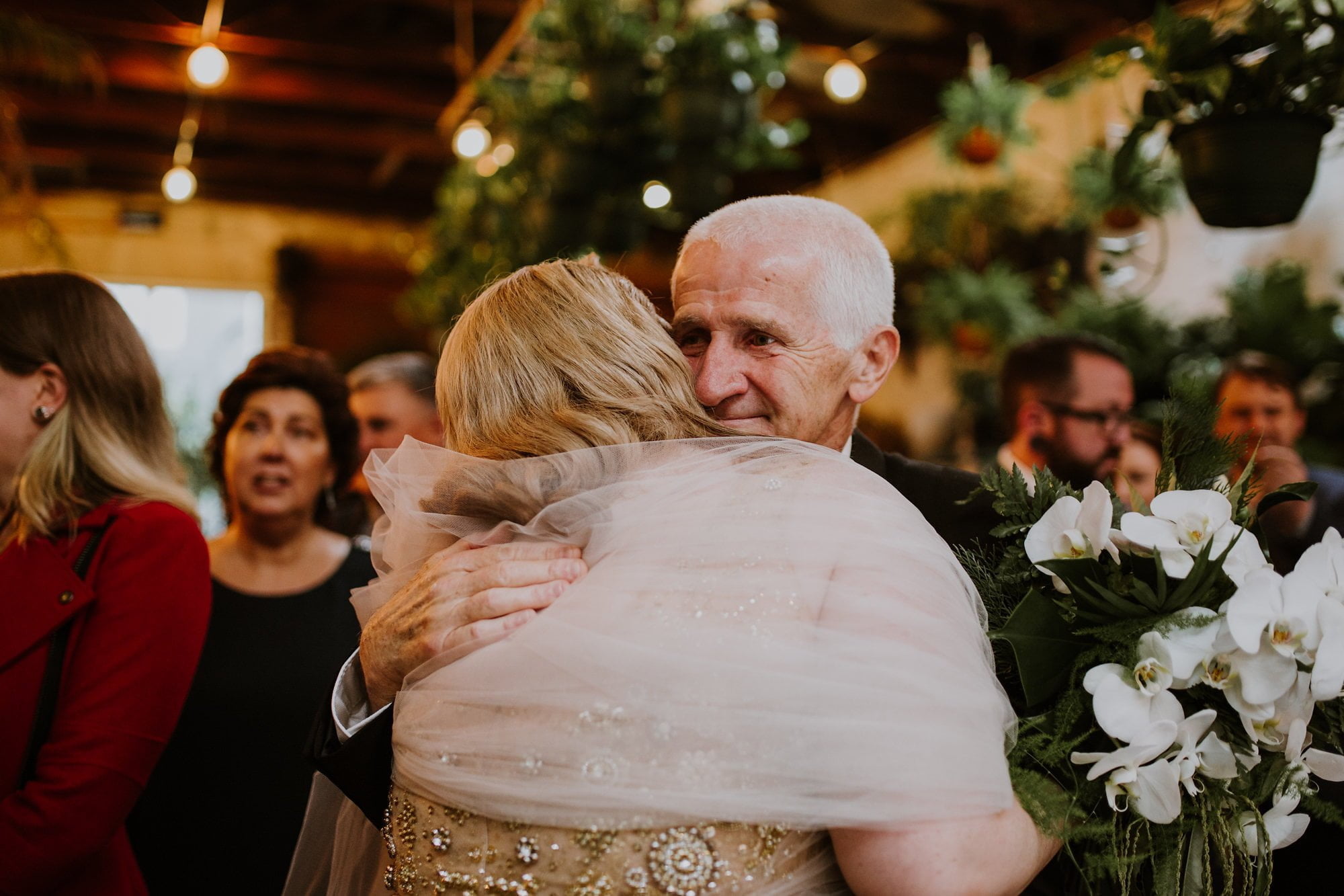 BEC & JAMES’ MELBOURNE WEDDING – Hello May