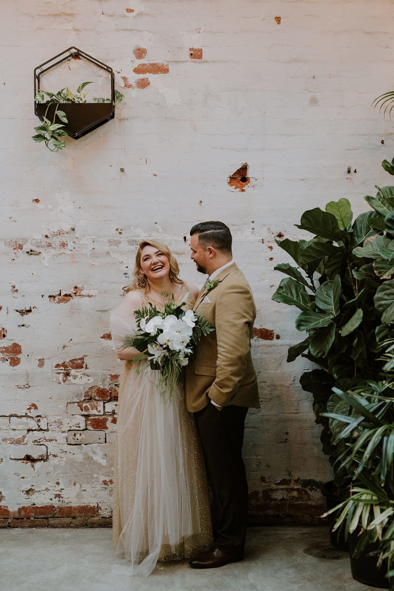 BEC & JAMES’ MELBOURNE WEDDING – Hello May
