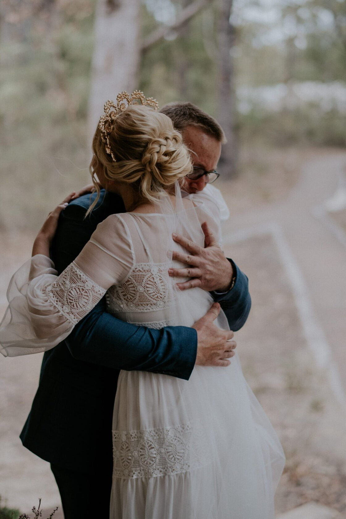 MICHAELA & OLIVER’S KANGAROO VALLEY WEDDING – Hello May