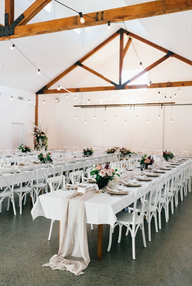 20 NEW RECEPTION STYLING IDEAS – Hello May