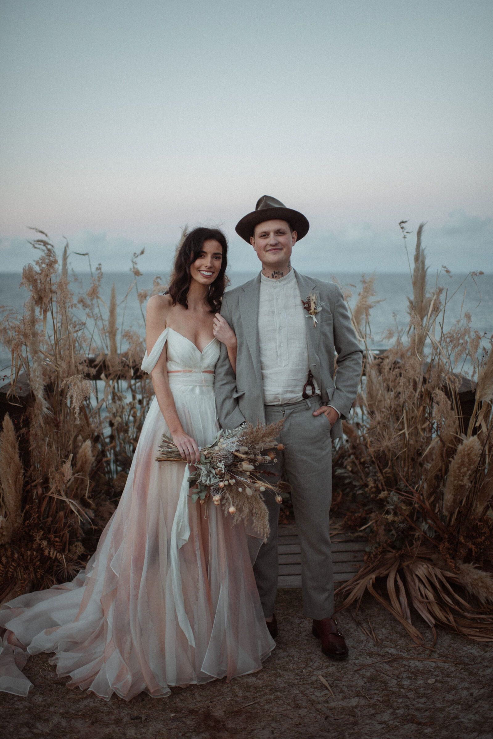 ELLE-MAY & CHRISTIAN’S SUNSHINE COAST WEDDING – Hello May