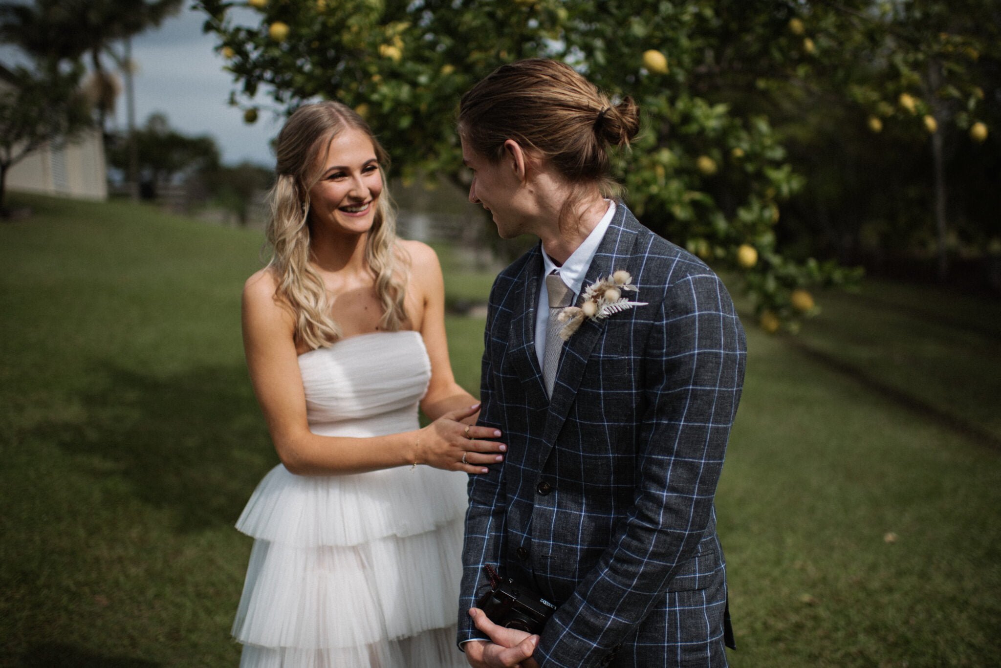 CAITLIN & BAILEY’S SUNSHINE COAST WEDDING – Hello May