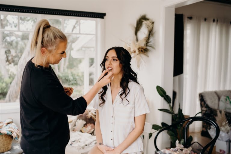 ELLY & BRYCE’S VICTORIAN WEDDING – Hello May