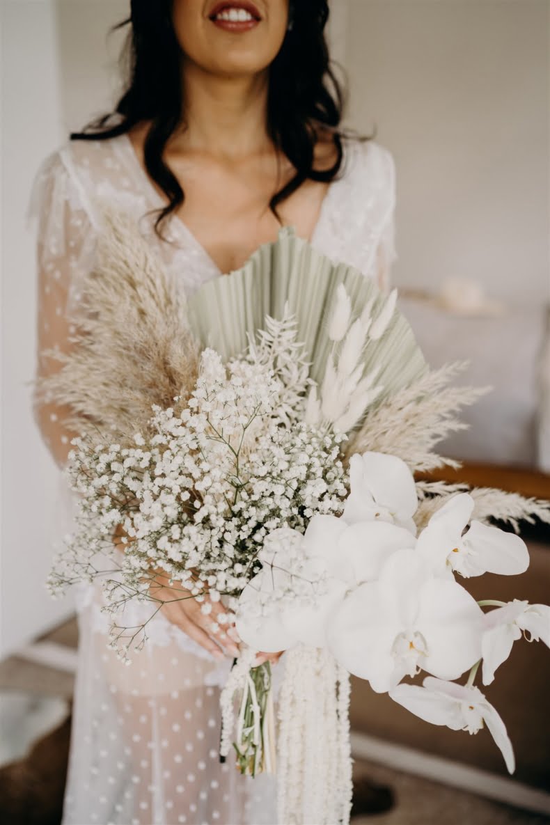 ELLY & BRYCE’S VICTORIAN WEDDING – Hello May