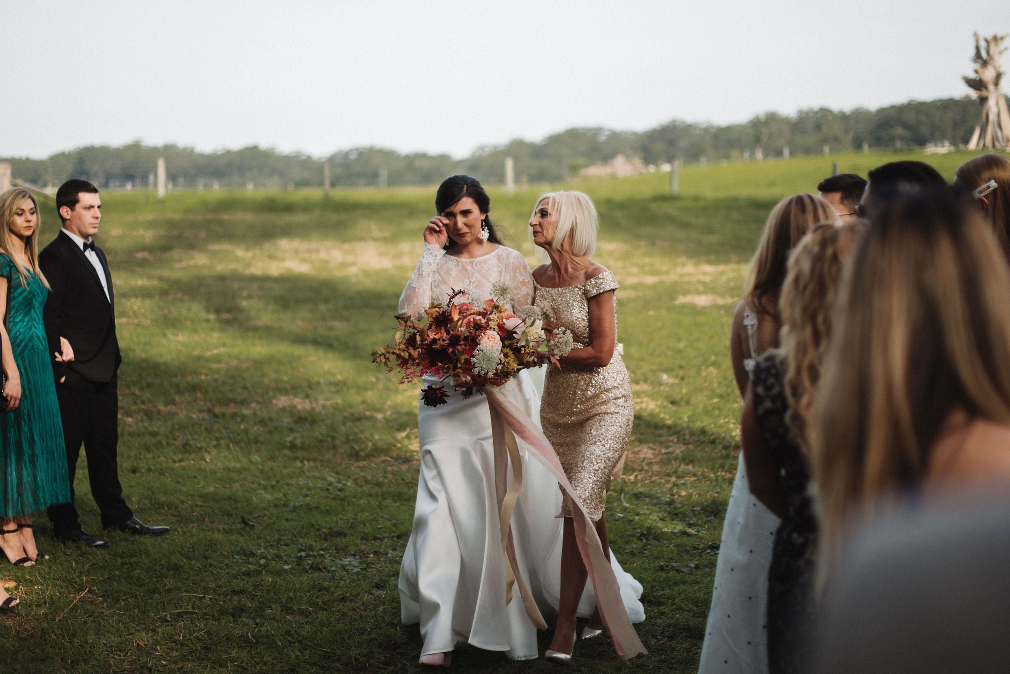 KAT & MATT’S BERRY WEDDING – Hello May