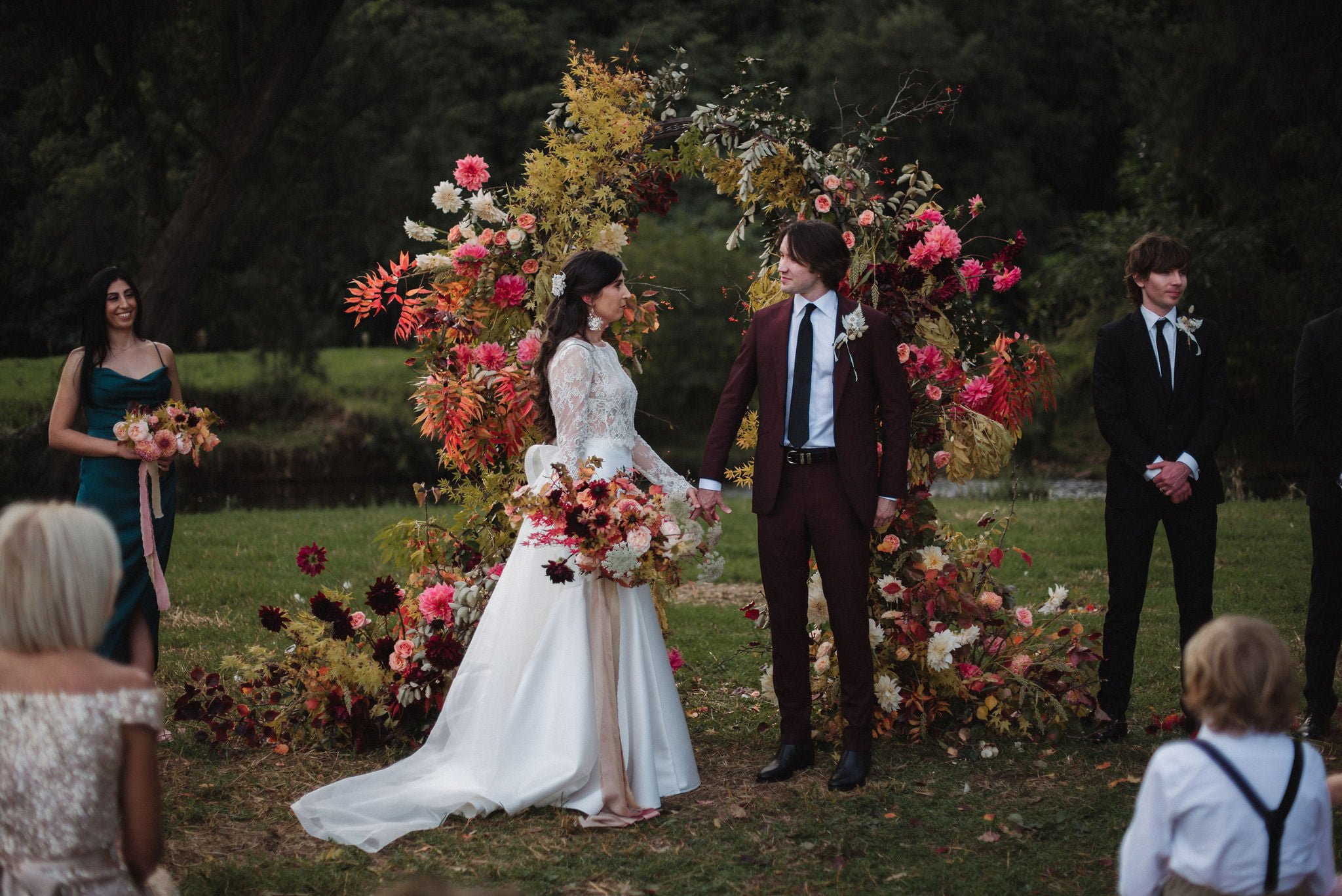KAT & MATT’S BERRY WEDDING – Hello May