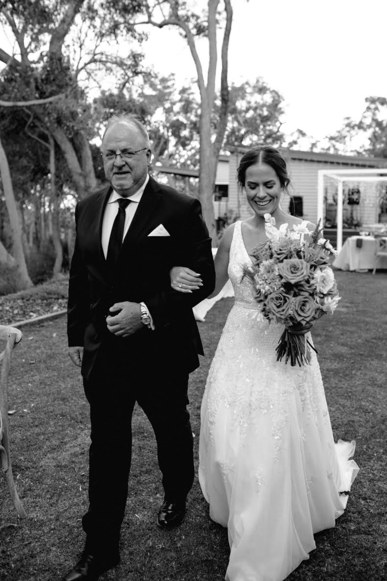 ALYSSA & CALLUM’S MARGARET RIVER WEDDING – Hello May