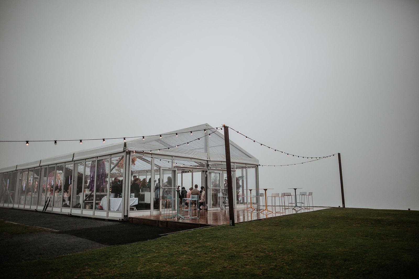 ALEX & KOBY’S QUEENSLAND WEDDING – Hello May