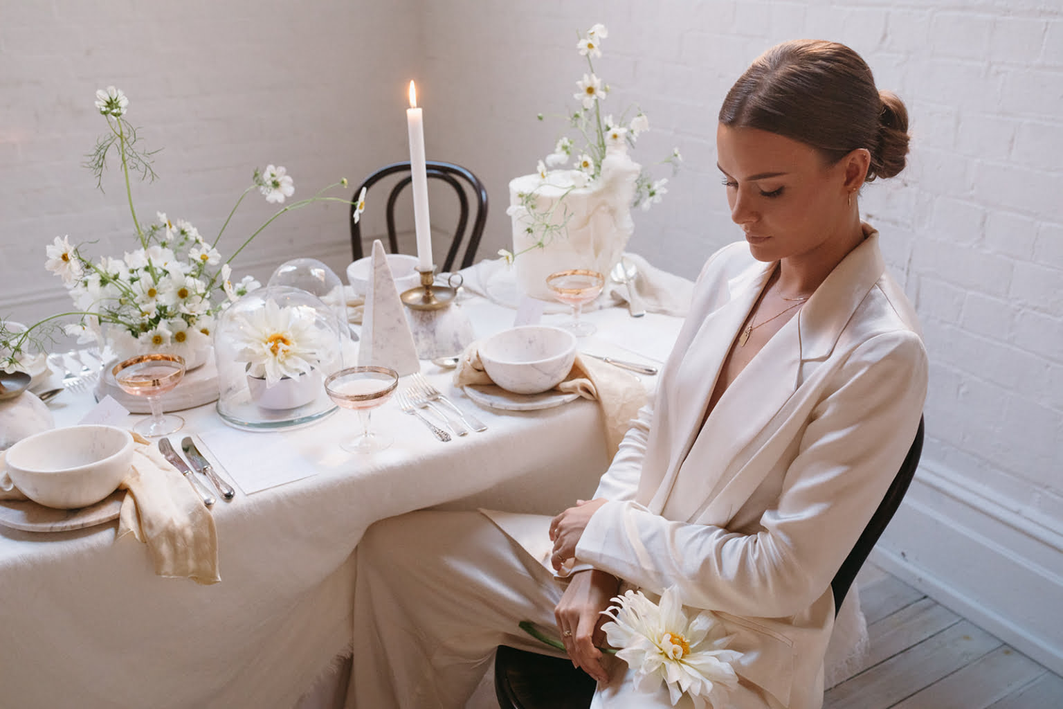 MODERN & MINIMALIST WEDDING INSPIRATION – Hello May