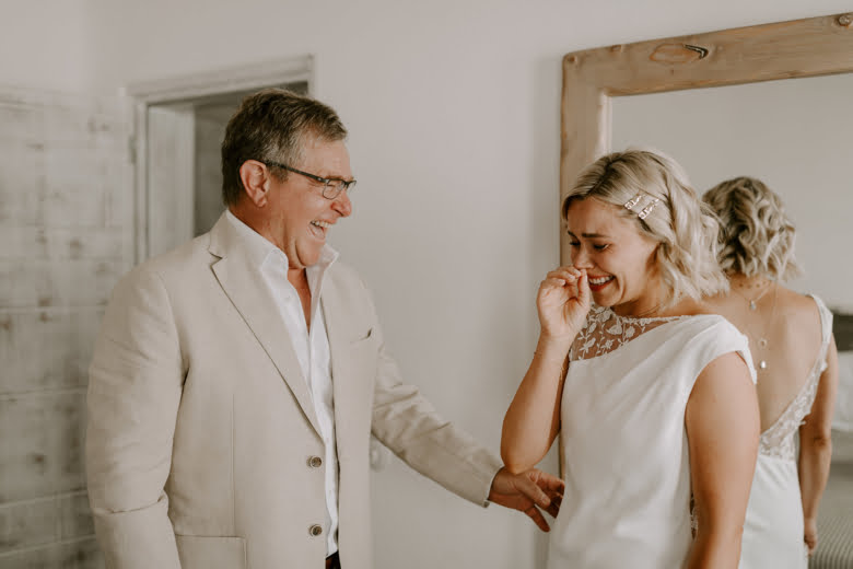 EMILY & REECE’S GREECE WEDDING – Hello May