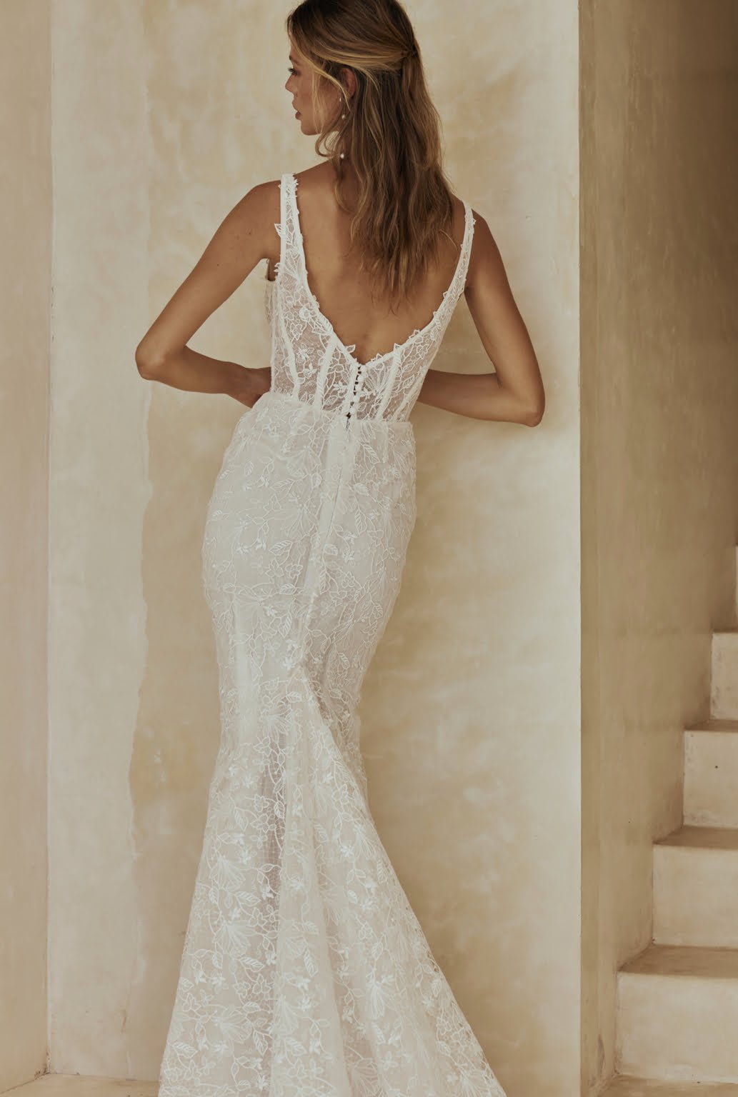 ELLA MODA: SKYFALL – Hello May