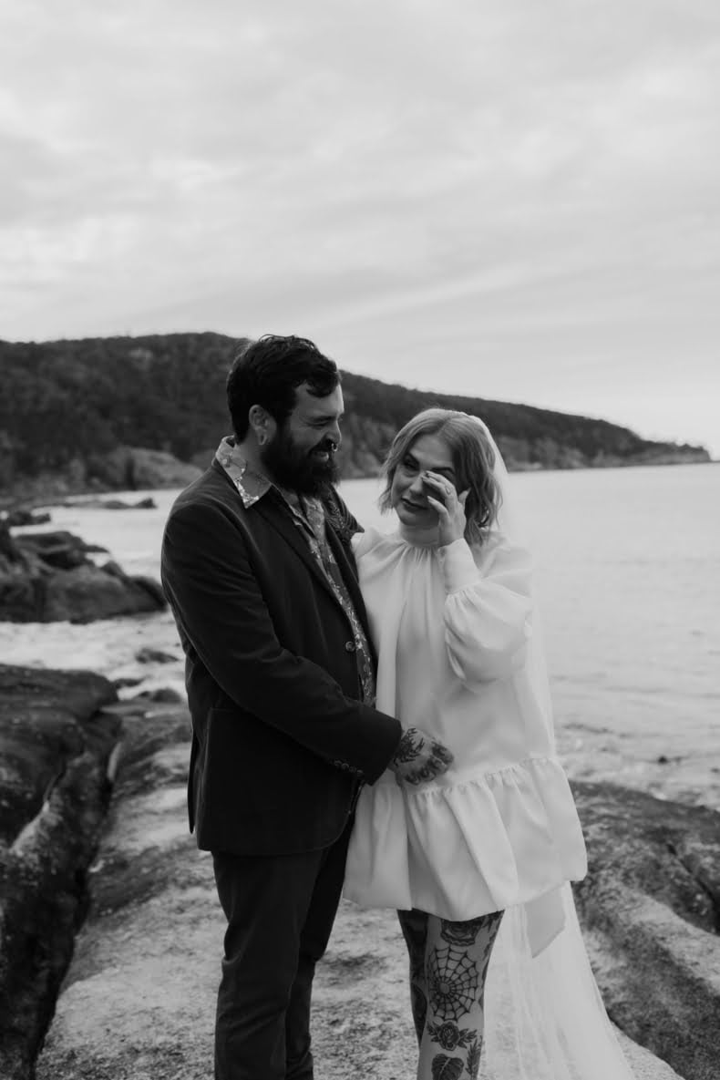 JEN & MATT’S TASSIE WEDDING – Hello May