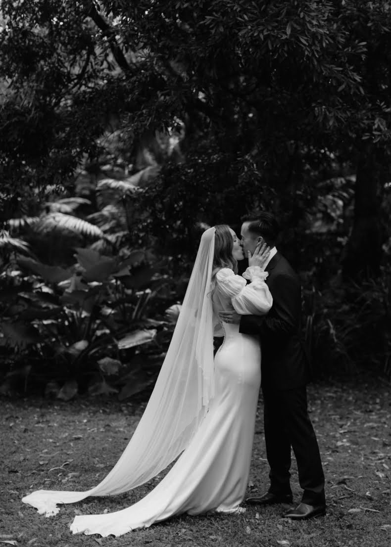 ELYSE & JONATHAN’S BYRON BAY WEDDING – Hello May