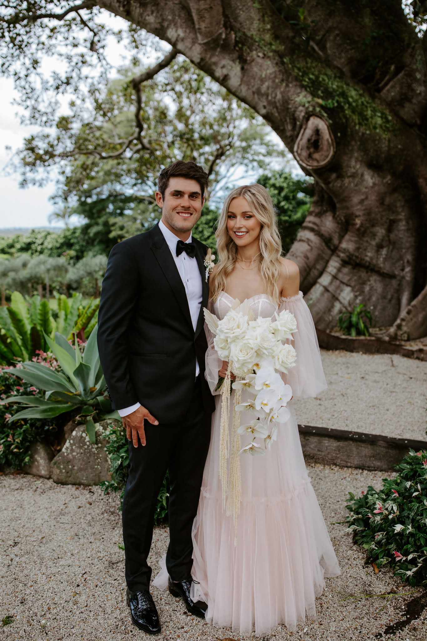 AMY & LUKE’S BYRON BAY WEDDING – Hello May
