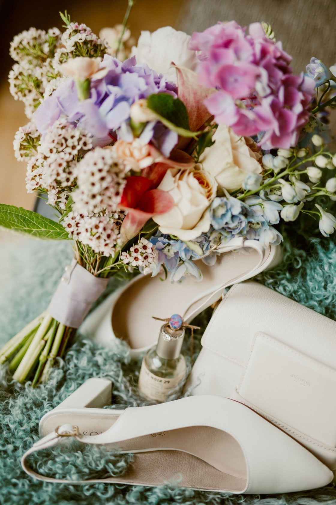 PHOEBE & SEAMUS’ MELBOURNE WEDDING – Hello May