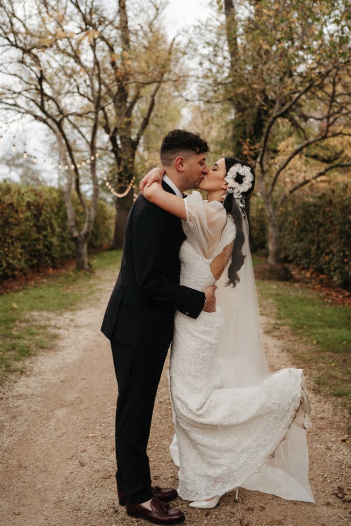 JO & MICHAEL'S DAYLESFORD WEDDING - Hello May