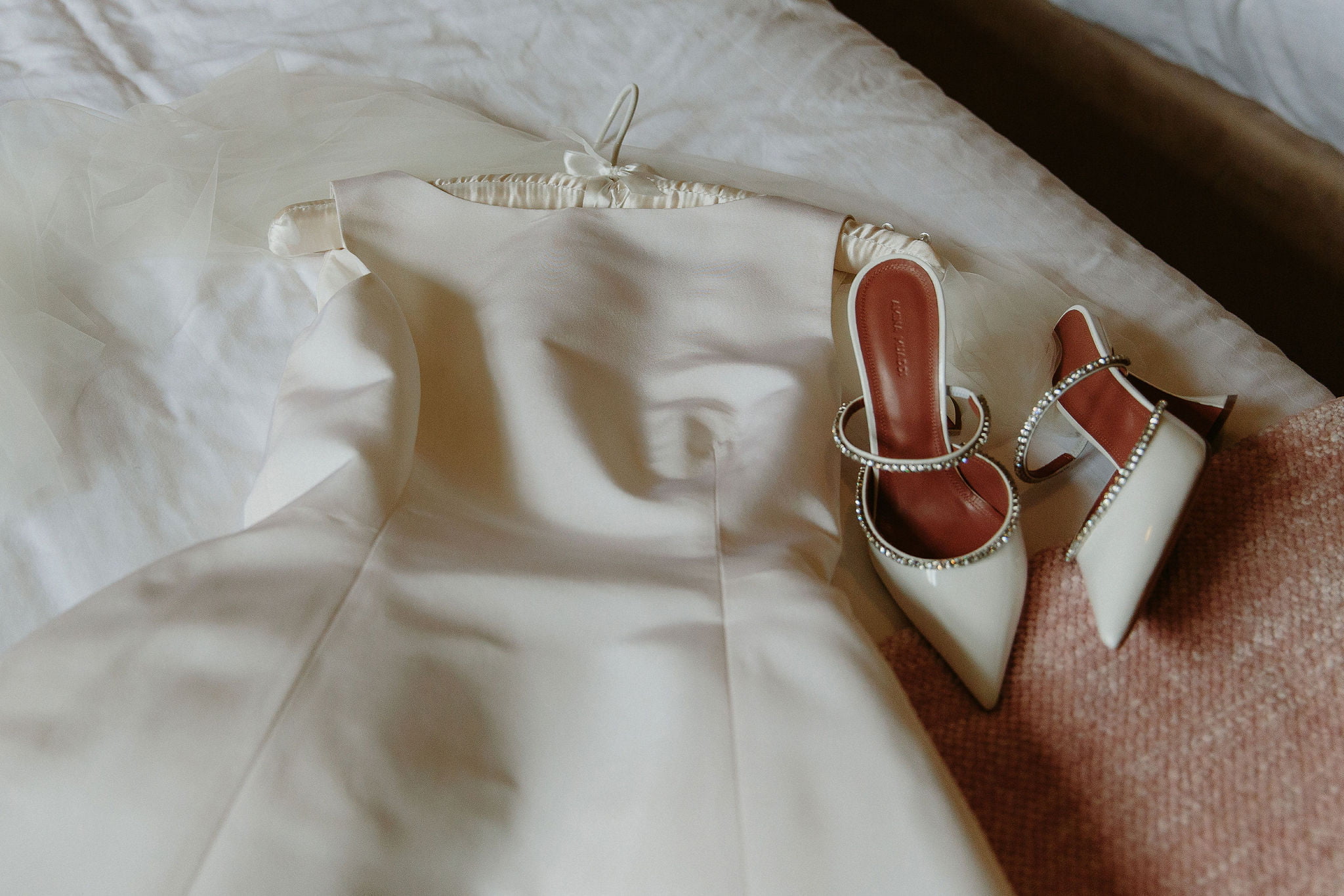 MAIDIE & SAM’S MORNINGTON PENINSULA WEDDING – Hello May