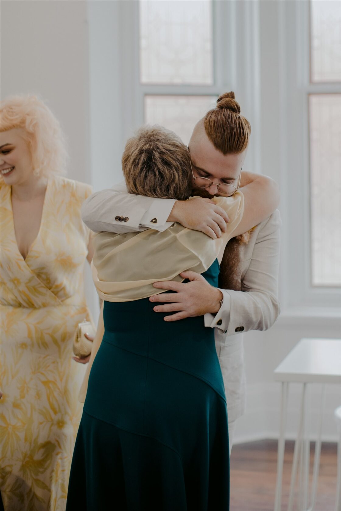 EM & JOSH'S PERTH ELOPEMENT - Hello May