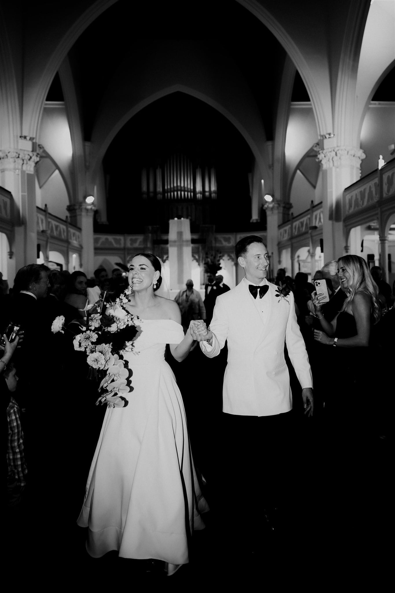 ANNALIE & CHRIS’S MELBOURNE WEDDING – Hello May