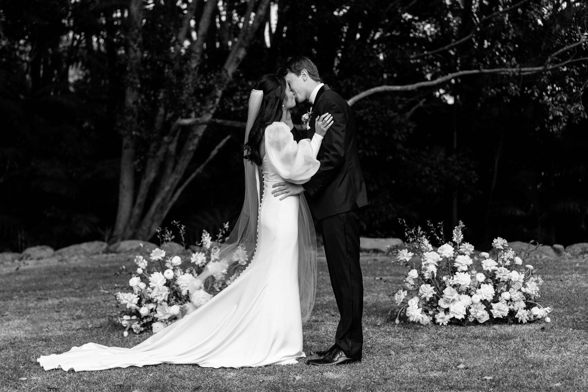 BIANCA & JOSH'S GOLD COAST WEDDING - Hello May